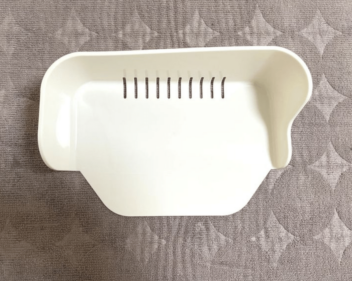 もっと早く欲しかった！【ダイソー】“110円キッチンアイテム”が「まな板の上が広く使える」「片付けも時短」と話題！ | TRILL【トリル】