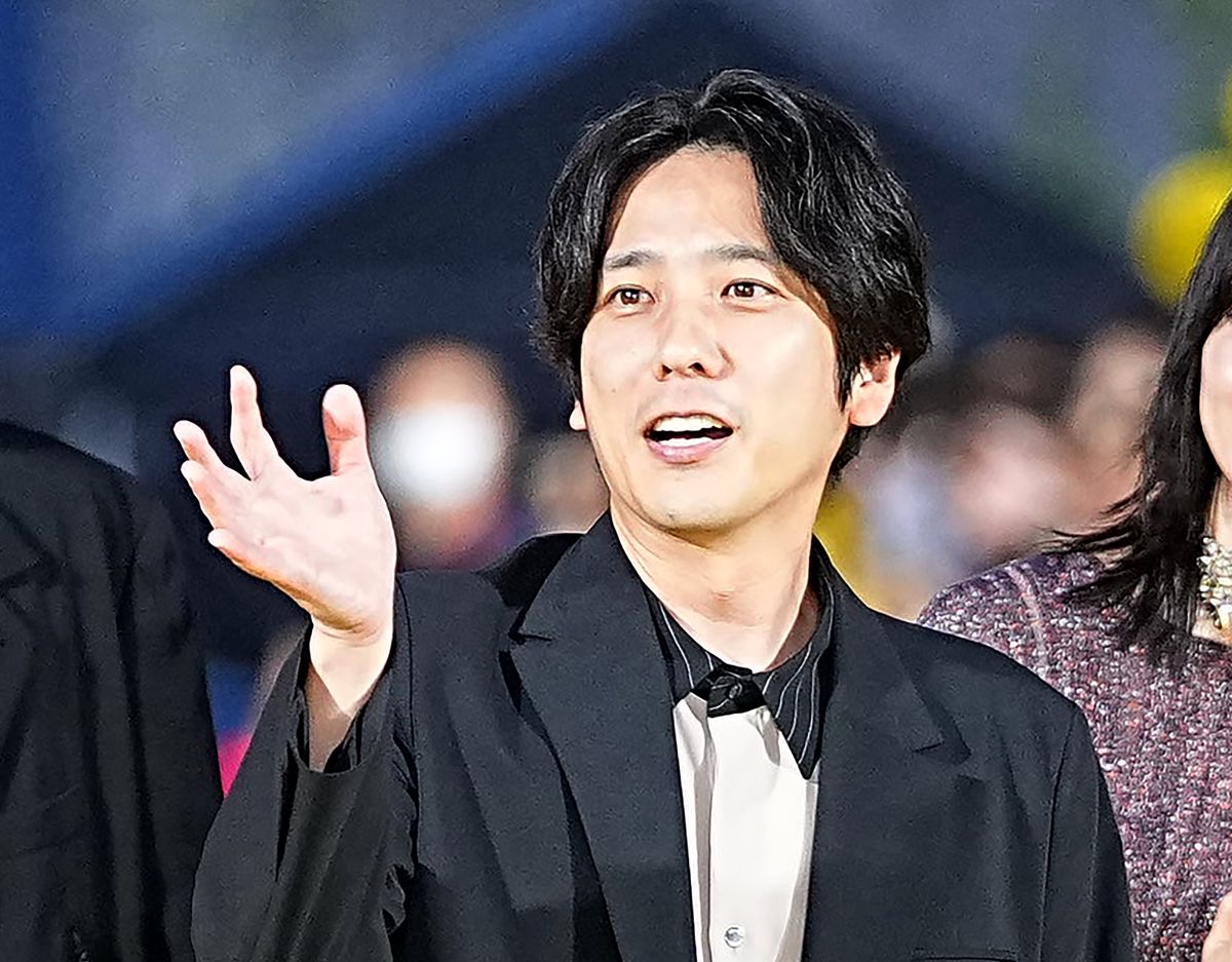 「ビジュアルが過去イチ」国民的アイドル、“溢れんばかりの色気”にSNS騒然 | TRILL【トリル】