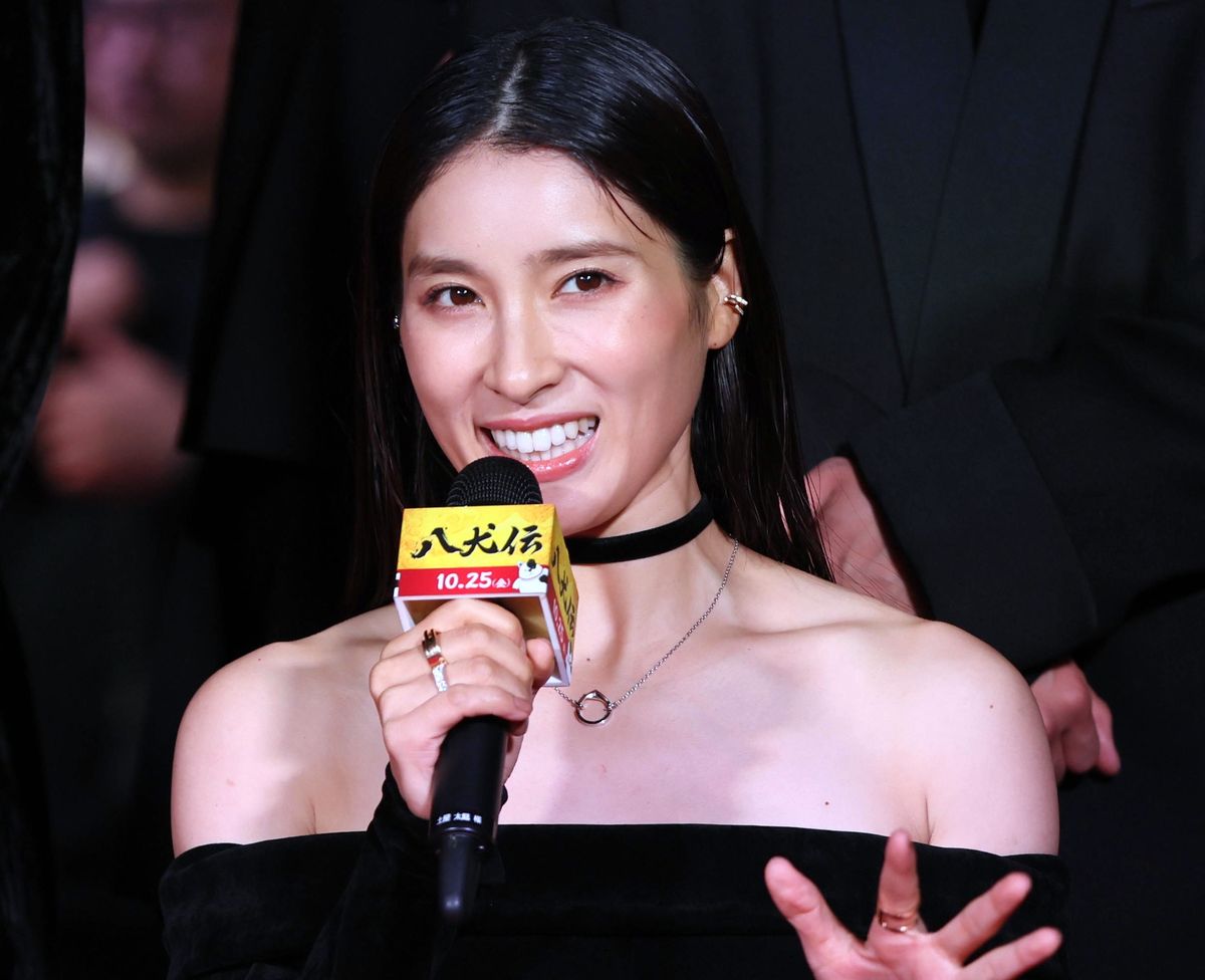 「ずっと見たかった」山﨑賢人×土屋太鳳が醸し出す“最高の雰囲気”にSNS歓喜…「生きてる？」二人がみせた“激カワシーン”に悶絶 | TRILL【トリル】