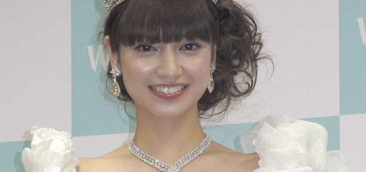 25年前、一躍ヒロインへと押し上げた“演技派だけど素顔のまま輝く”デビューソング CMと共鳴した“始まりの一曲” | TRILL【トリル】