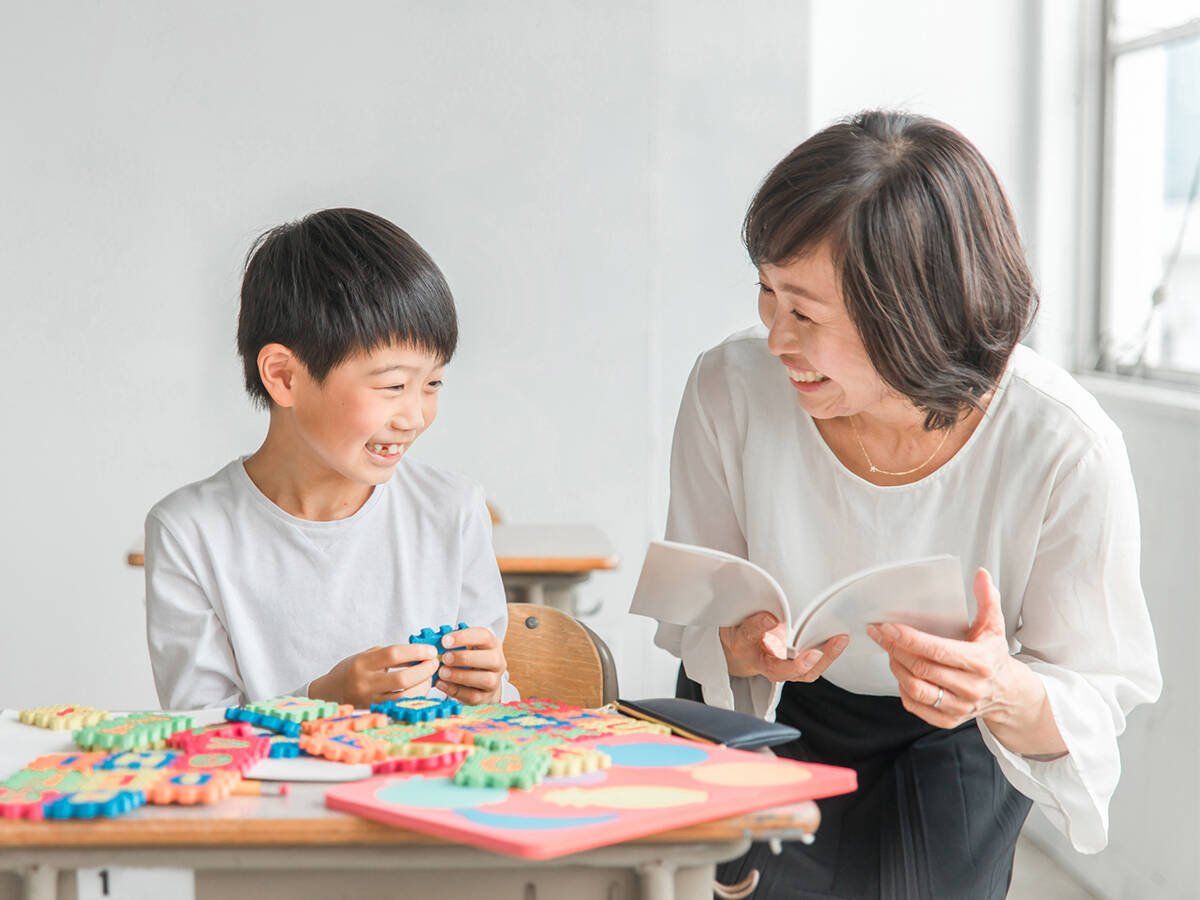 IQ120以上のずば抜けた知力を持つ一方、“問題児扱い”されることも…「ギフテッド児」が直面する困難とは | TRILL【トリル】