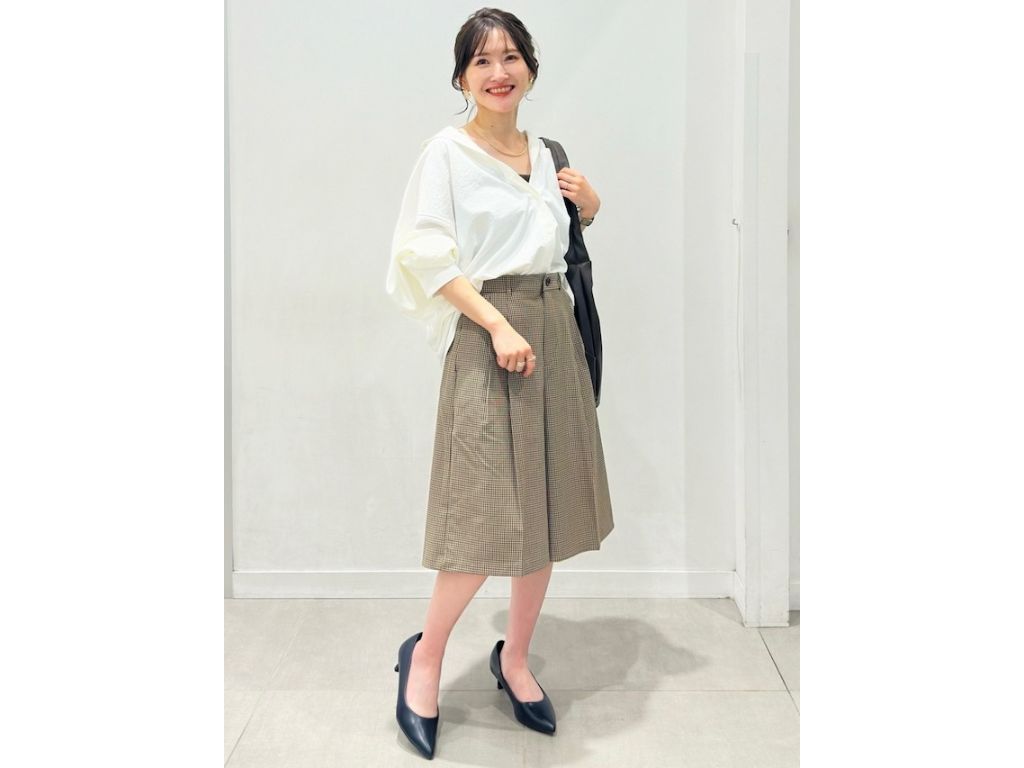 【GU】オフィスもOKな「きれいめコーデ」 | TRILL【トリル】