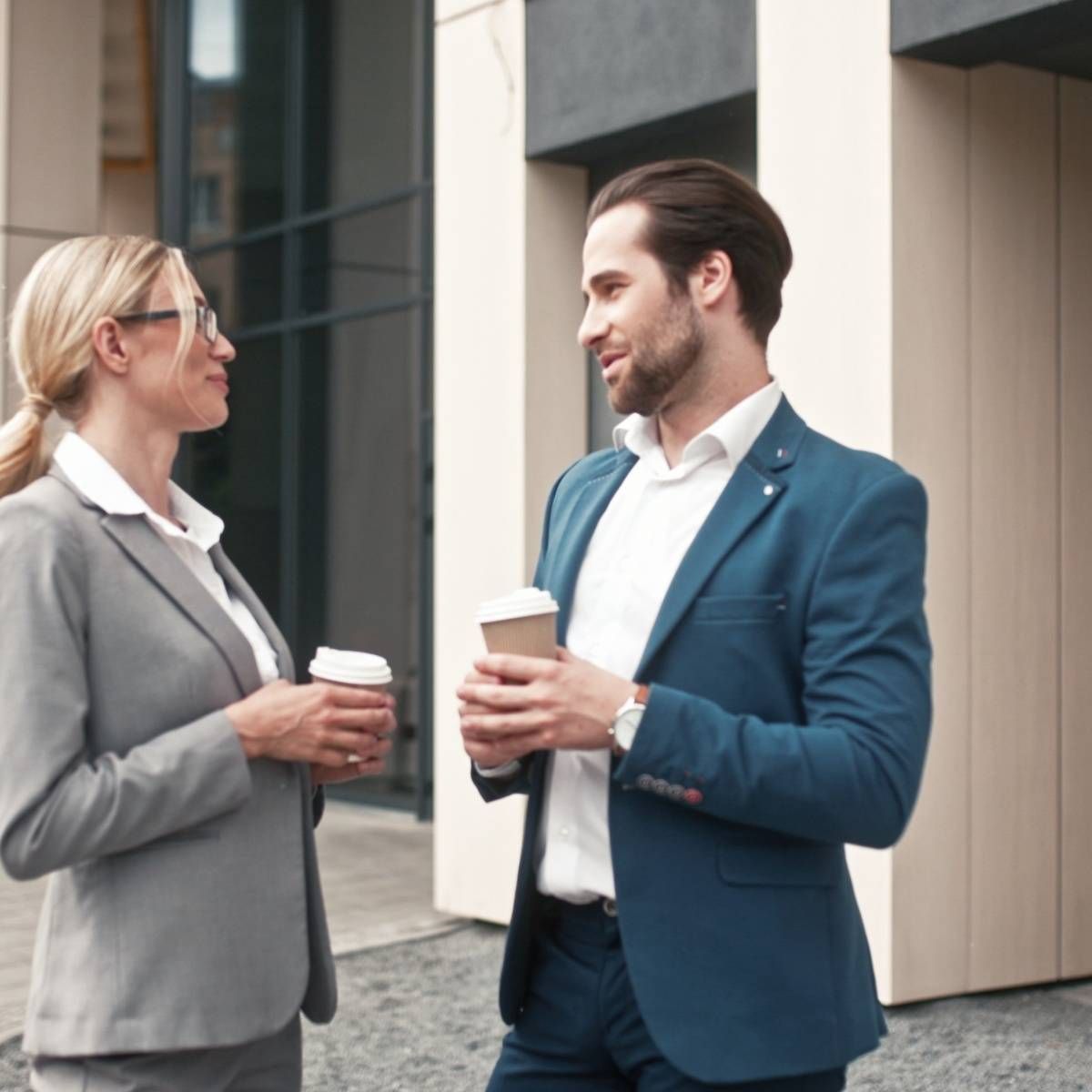 女性たちの意見に注目です。美人にモテる40代50代男性の口癖5選 | TRILL【トリル】