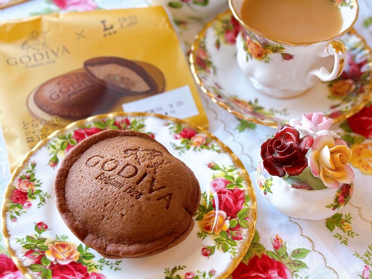 【Uchi Café×GODIVA】どらもっちの新作登場！口どけまろやかな贅沢“ショコラマロン”実食レポ | TRILL【トリル】