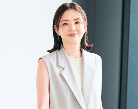 美STモデル【吉村ミキさん】私服コーデで“甘顔を大人顔”にチェンジ！ | TRILL【トリル】