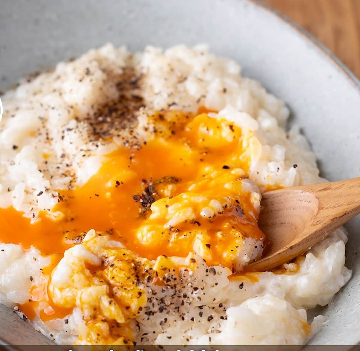 5分で完成！忙しい日に助かる！もあいかすみさんの「卵×ご飯もの」レシピ | TRILL【トリル】