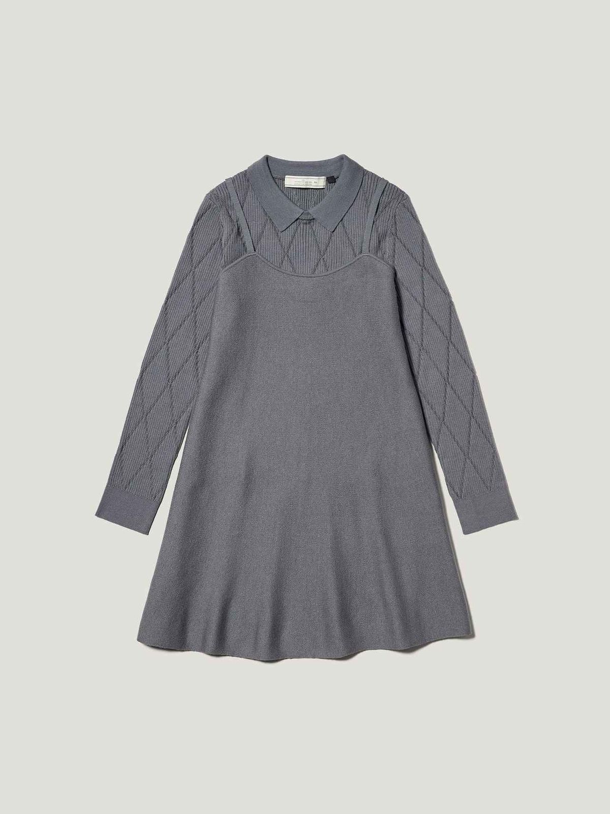【GU × rokh】がセンス別格！ お値段以上に使えそう♡「グレー色ワンピ」 | TRILL【トリル】