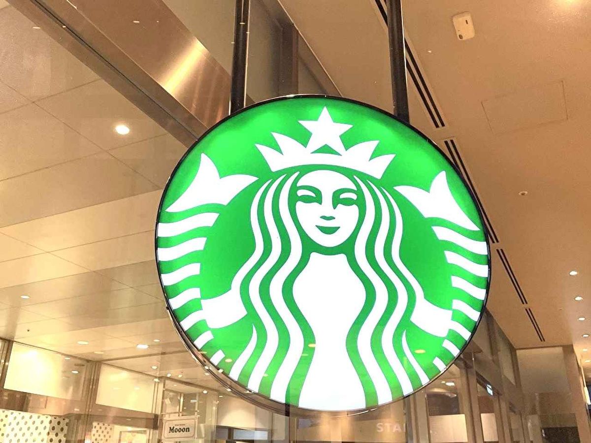 《NEW》【スタバ】優雅な気分で食べたい「おしゃれケーキ」 | TRILL【トリル】