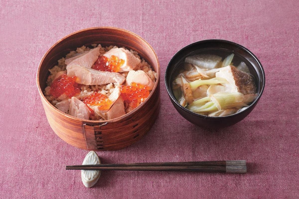 【たら、鮭の簡単レシピ】秋に食べたい炊き込みご飯＆汁物「はらこ飯」「たら汁」 | TRILL【トリル】