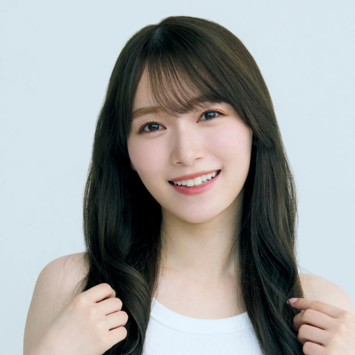 【櫻坂46 守屋麗奈さん】崩れないゆる巻き髪の作り方。愛用ドライヤー＆ヘアアイロンも公開！ | TRILL【トリル】