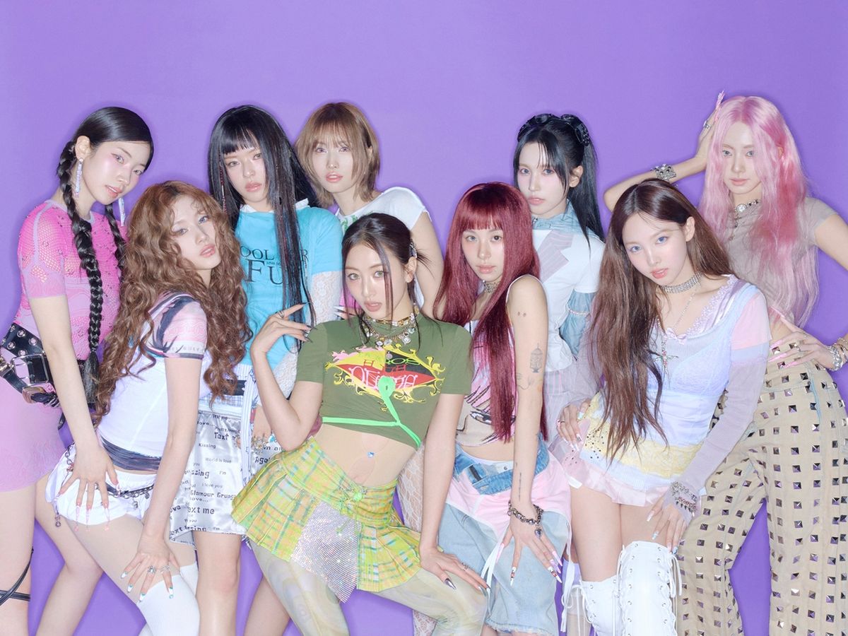 TWICE、“デビュー10周年”ファンミ完売&個人ポスター公開、10月スペシャルアルバム発売 | TRILL【トリル】