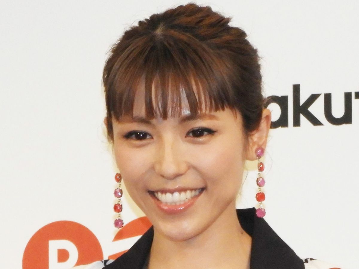 若槻千夏が「マジうわべです」と“関係性”を激白した【芸能人】とは？「よく3ショットで写ってるけど」 | TRILL【トリル】