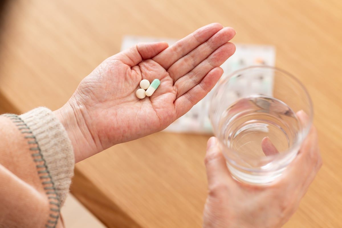 サプリと薬併用、体に悪い？薬剤師が説く組み合わせNGの「医薬品」 | TRILL【トリル】