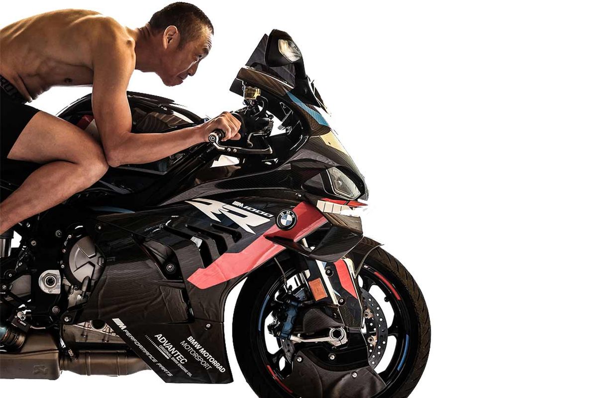 【青木宣篤流フィジカルトレーニング：01】このオフシーズン中に走れる身体を作ろう！【ファイヤーハイドラント／スライディングサイドランジ／etc】 | TRILL【トリル】