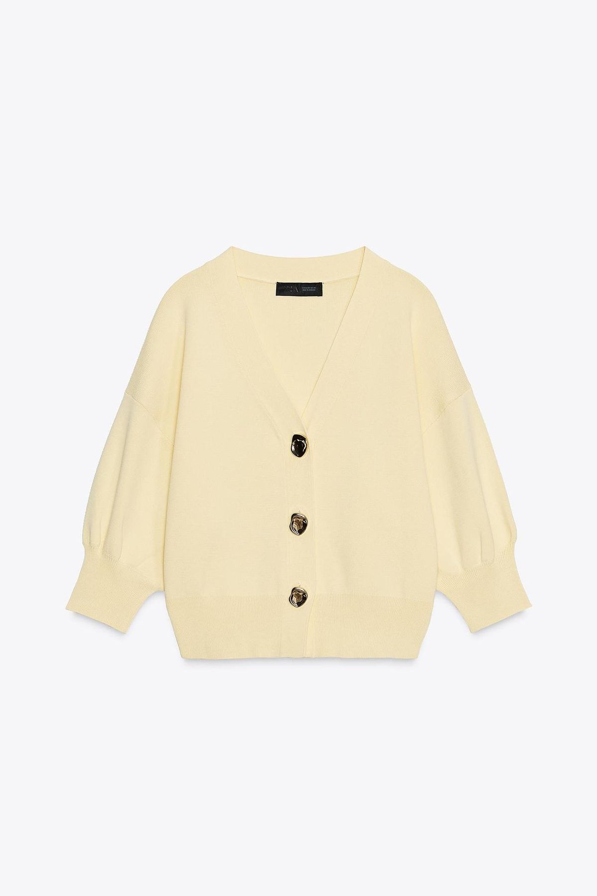 【ZARAのイエロー】が可愛い！ 40・50代に似合う♡「着映えカーディガン」 | TRILL【トリル】