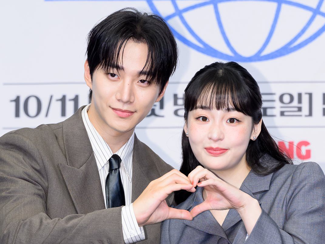 『テプン商事』でジュノ(2PM)が「新しい社長モデル」を築けるか | TRILL【トリル】