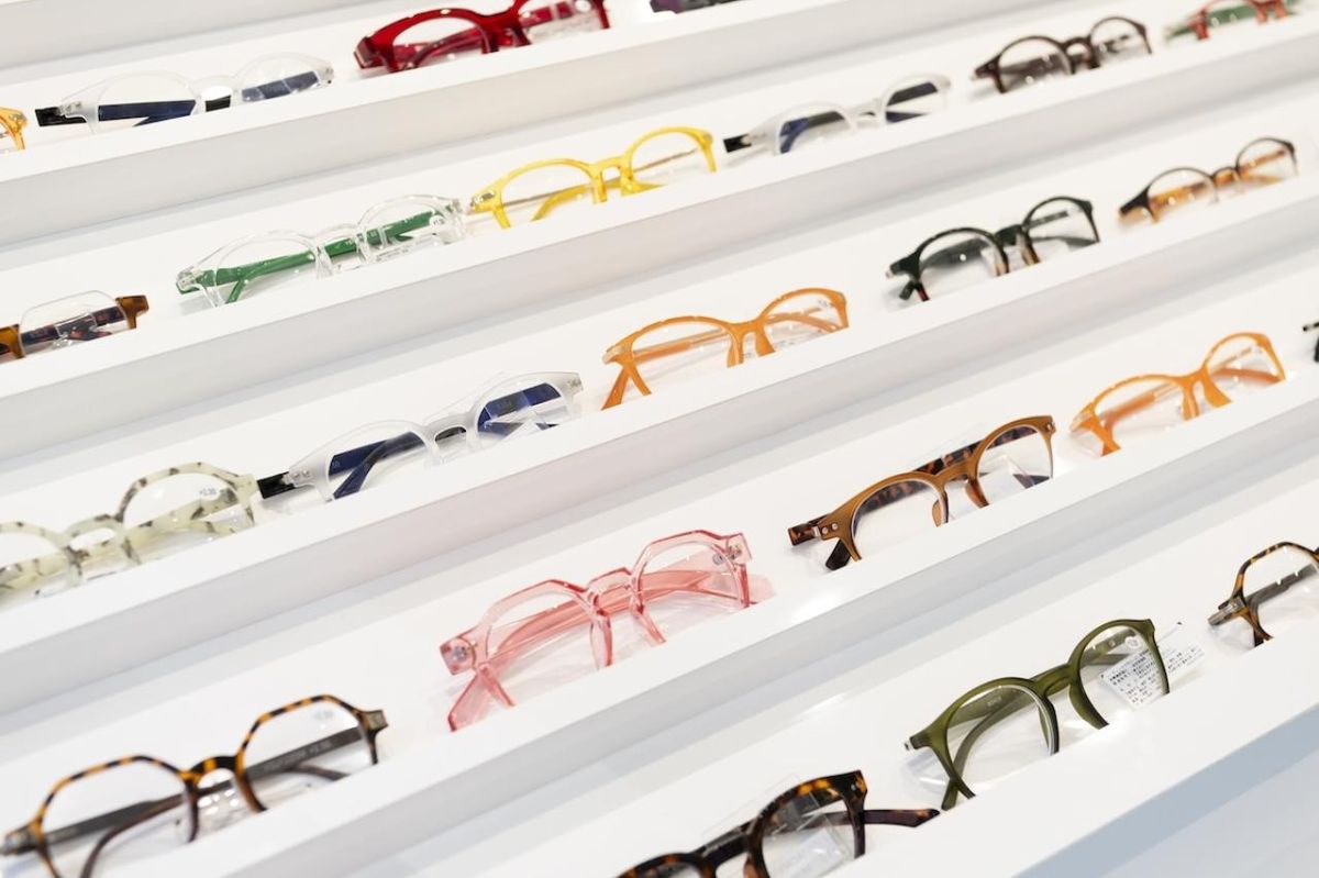 「1か月で600本以上が売れる」話題の老眼鏡専門店。誰もが「こういうのが欲しかった！」と思う秘密は？ | TRILL【トリル】