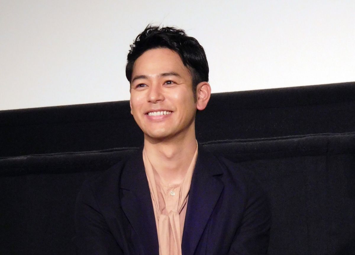 「エモすぎ」SnowMan目黒蓮×妻夫木聡にファン大悶絶→『silent』×『オレンジデイズ』夢のコラボ | TRILL【トリル】