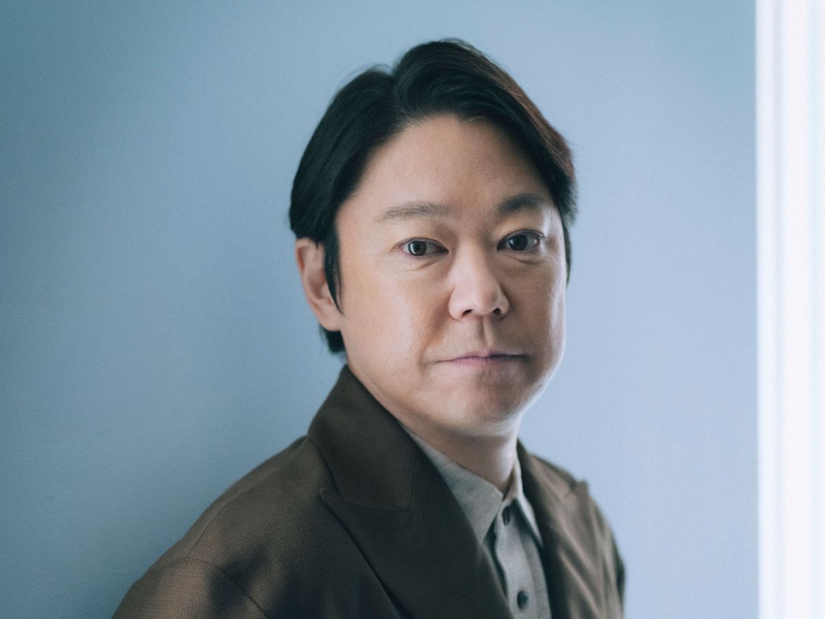 「なんでいつも別れそうな関係なんだろう」阿部サダヲが語る、松たか子との〈不思議な縁〉 | TRILL【トリル】