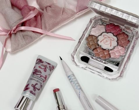 【2025クリスマスコフレ】ジルスチュアートはピンク＆リボンにときめきしかない！ | TRILL【トリル】