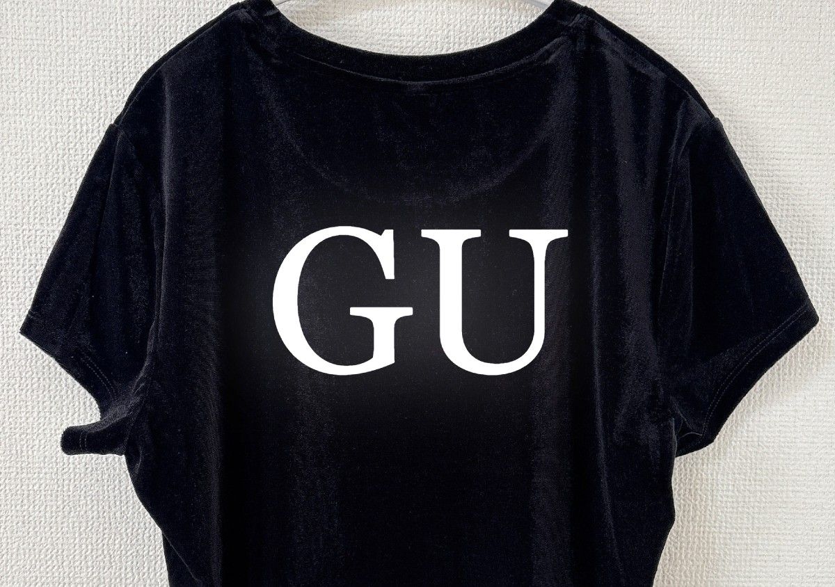 シンプル好きさんGUで今値下げ中だよ～！ベロアミニTで1週間コーデ | TRILL【トリル】