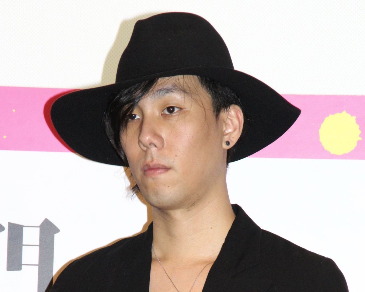 Snow Manメンバーも「泣きました」大人気ロックバンドが“奇跡の共演”→「教科書のるレベル」ファン悶絶 | TRILL【トリル】