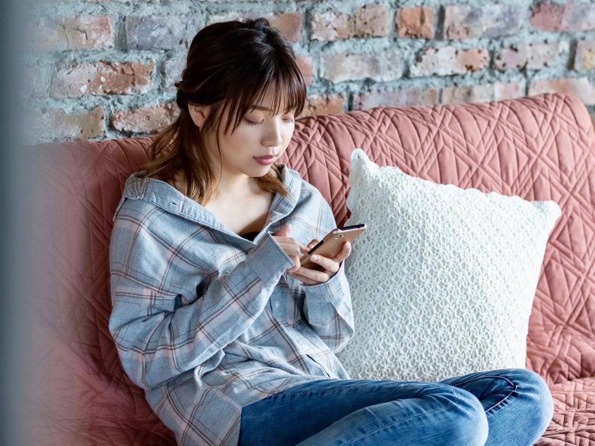 ストーリーには反応するのに…。“SNSだけ”絡んでくる男の「脈なしサイン」 | TRILL【トリル】