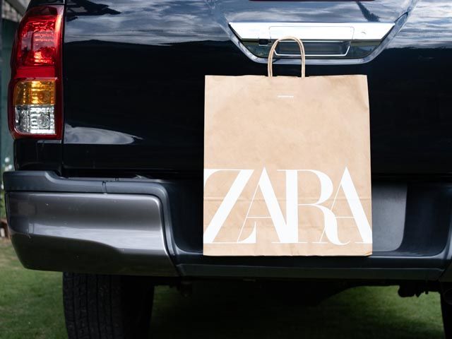 “バーガンディ色”で冬映え♡【ZARA】大人に似合う「主役級トップス」 | TRILL【トリル】