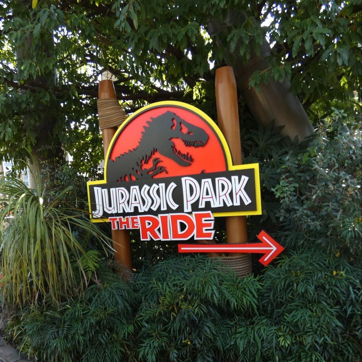 【USJ】『冬だしそんな濡れないよね？』って思うでしょ？おひとり様ライダーの悲劇 | TRILL【トリル】