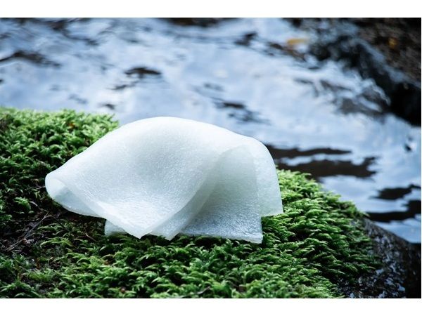 こんにゃく由来の植物繊維100％で作られた「つやの子 こんにゃく生タオル」、TVで紹介 | TRILL【トリル】