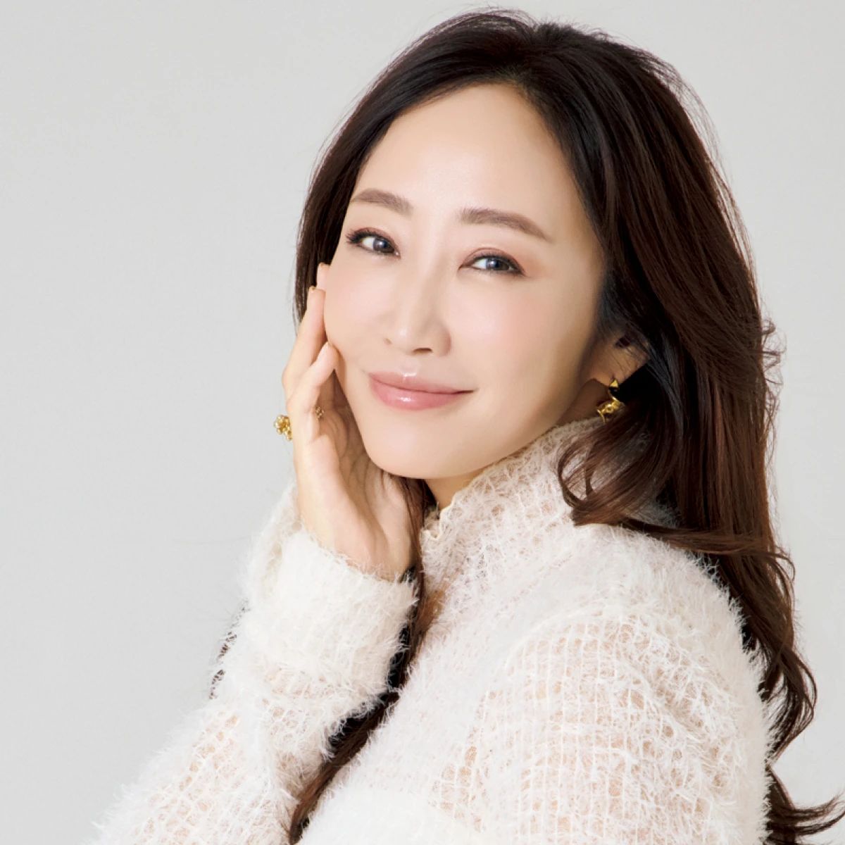 【SNSで話題】神崎恵さんの「これ いいよ図鑑」とは？紹介された商品は完売・品薄状態に！ | TRILL【トリル】