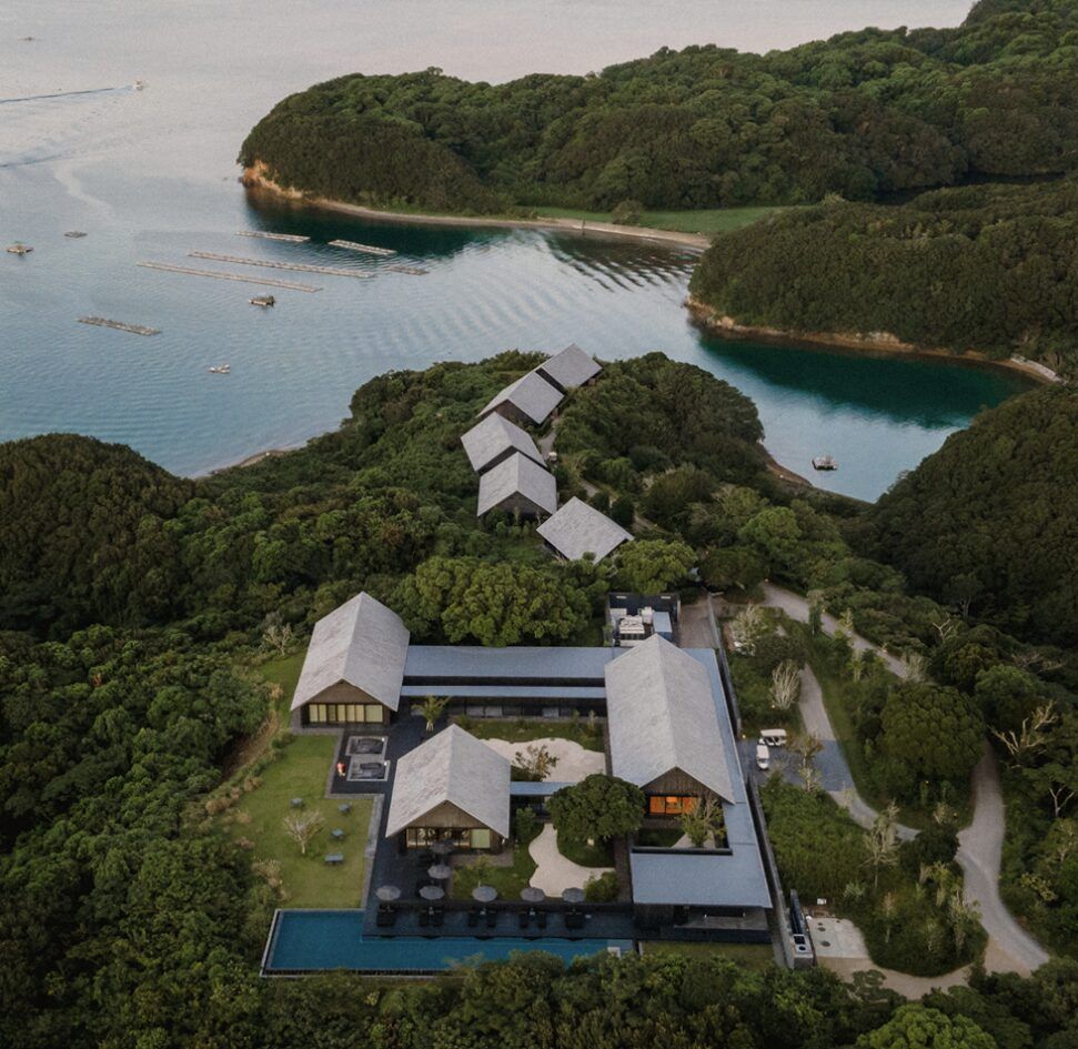 「あぁぁ…最高の開放感…」天然温泉を利用した屋外施設『サーマル・スプリング』を堪能。三重のリゾート『アマネム』で過ごす休日 | TRILL【トリル】